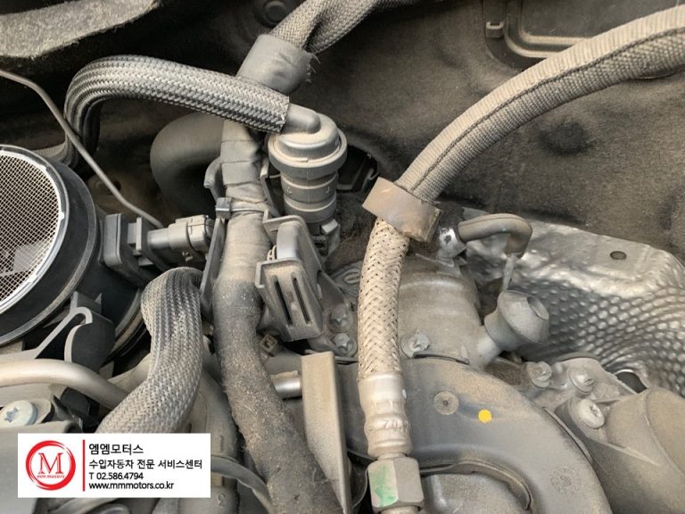 벤츠 E300 엔진경고등 오일누유 정비 수입차 전문 서비스센터 엠엠모터스 Mm모터스