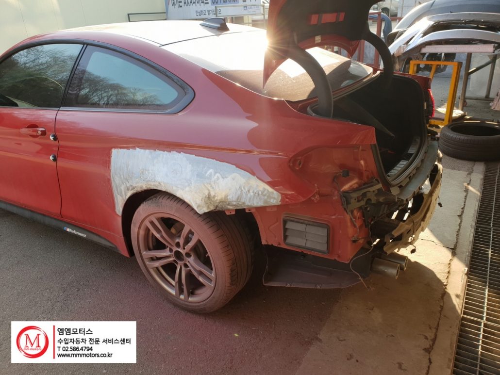 Bmw 420d 사고수리 휀다 찢어짐 복원수리 수입차 전문 서비스센터 엠엠모터스 Mm모터스